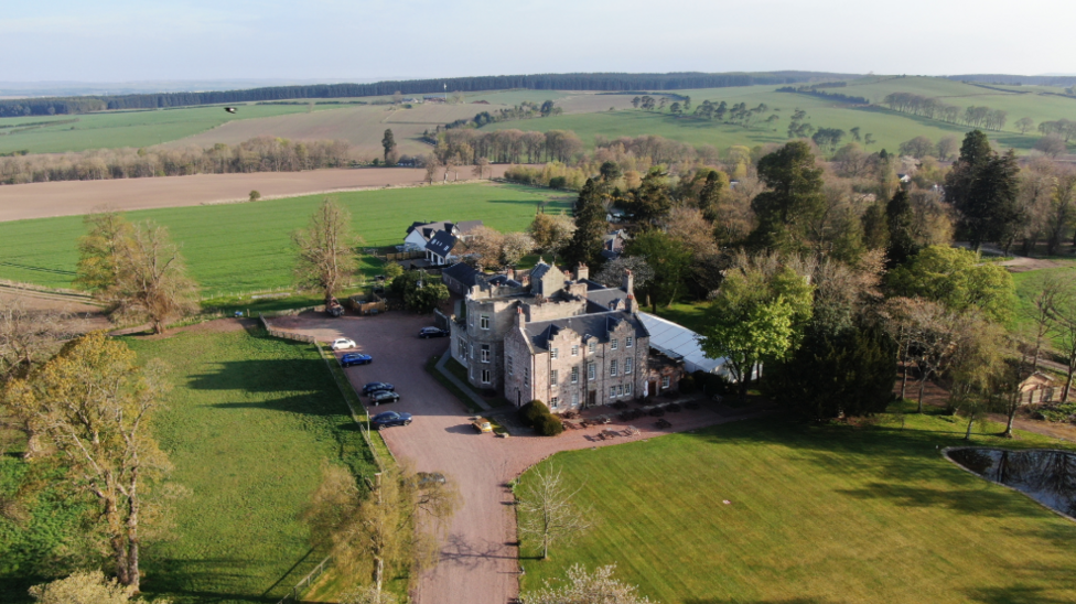 Alan Carr has bought a Scottish castle. Could you? - BBC News