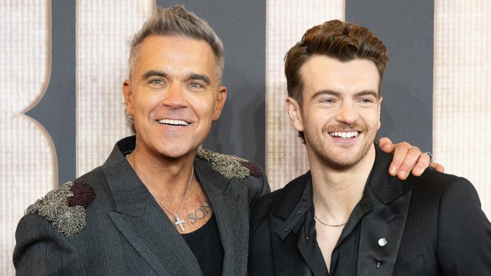 Who provides Robbie Williams singing voice in Better Man film? - BBC News