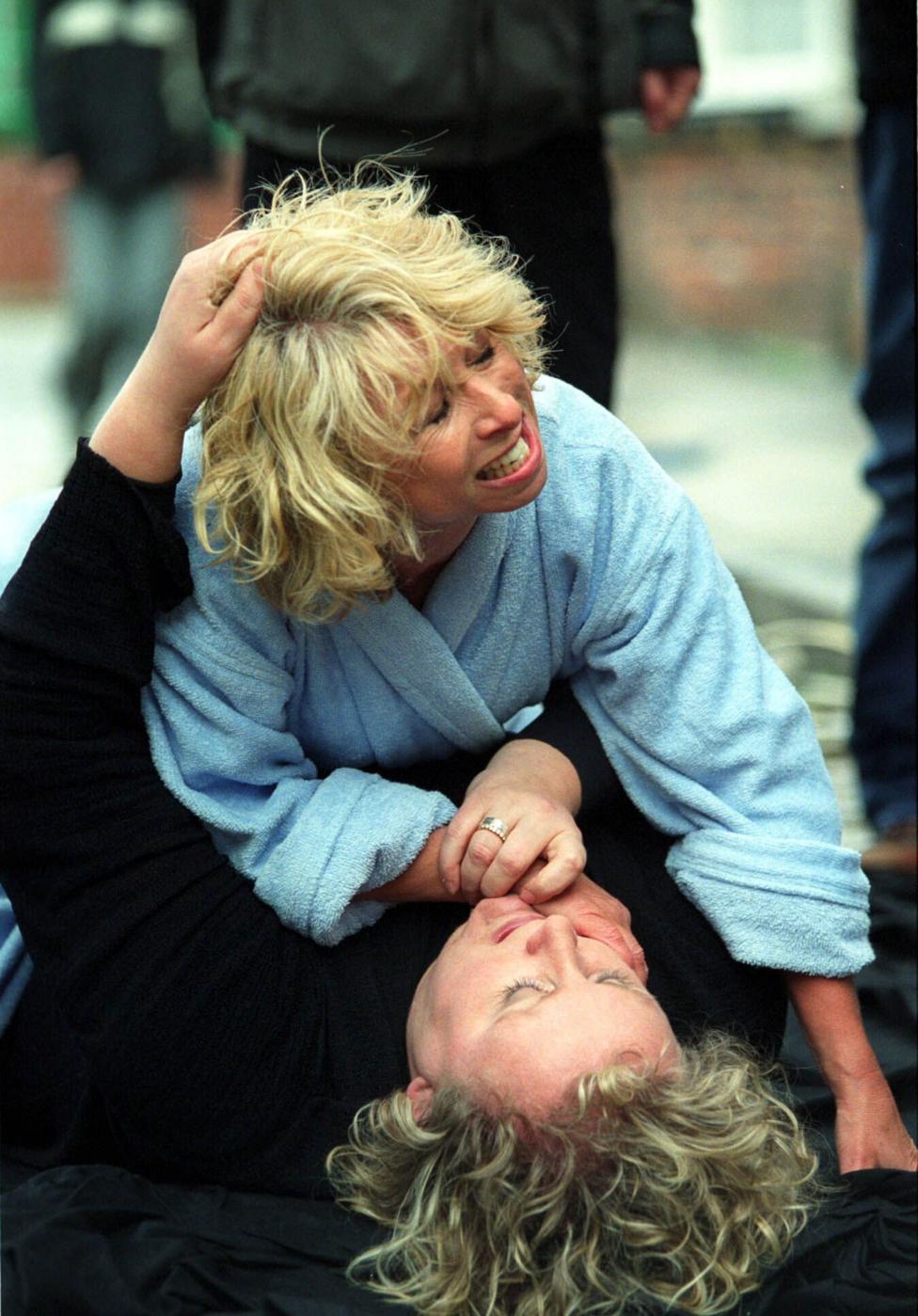 Coronation Street's Gail bids farewell: 7 of her best bits - BBC News