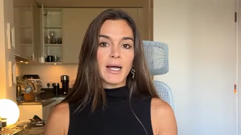 Horsham man convicted of stalking American travel influencer - BBC News