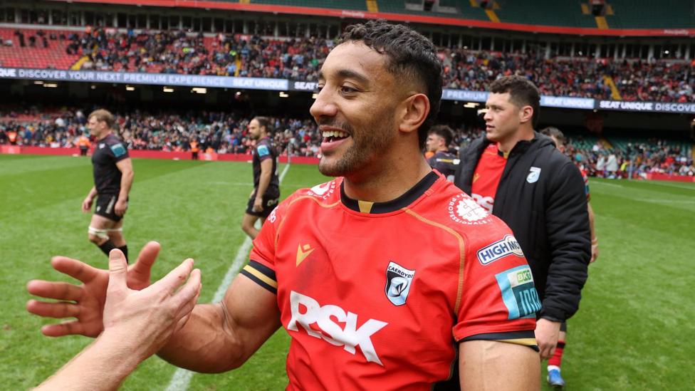 Gabriel Hamer-Webb: How family grief made uncapped wing pick Wales over ...