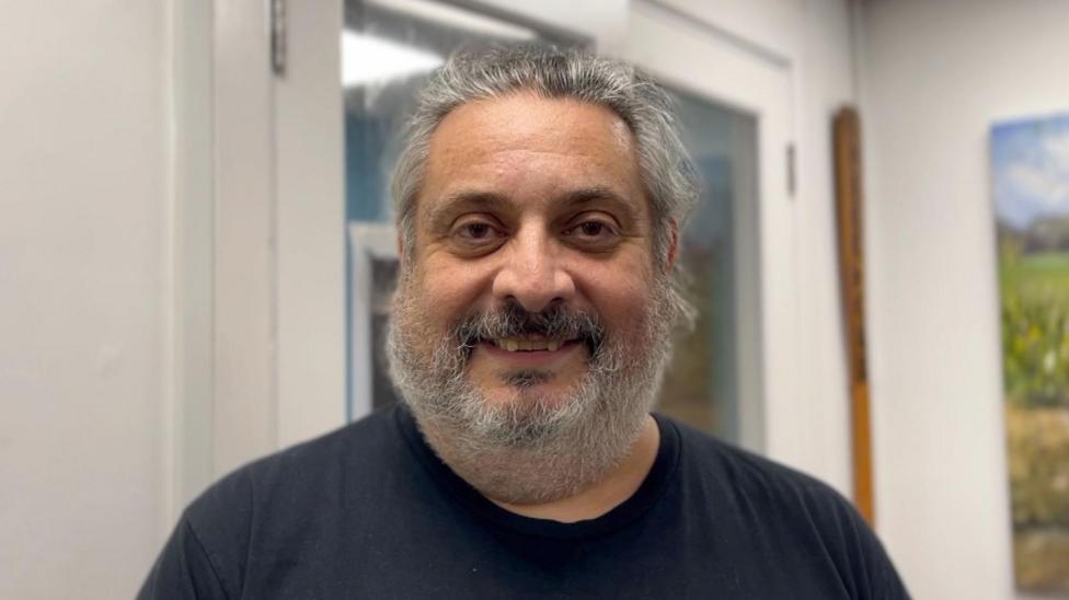 'I keep returning to Guernsey chess festival for my mates' - BBC News