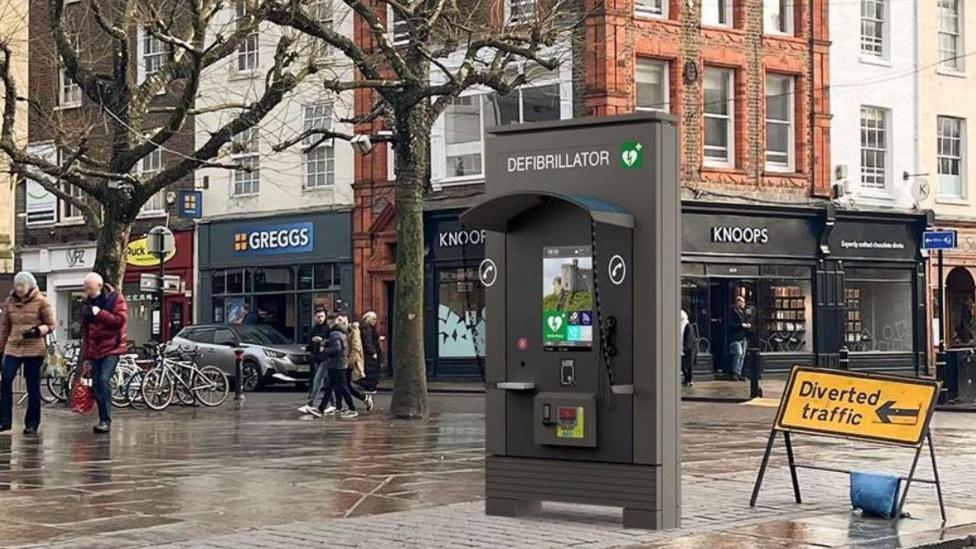 Help hubs could be installed in York city centre - BBC News