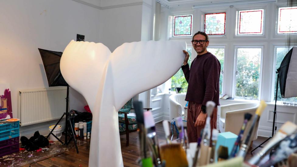 Giant mermaid tail sculptures to appear for Dorset art trail - BBC News