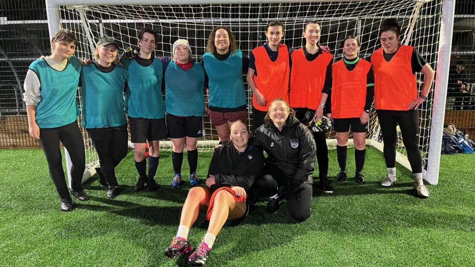 Gaelic games on rise for those with no Irish ties in Sussex - BBC News