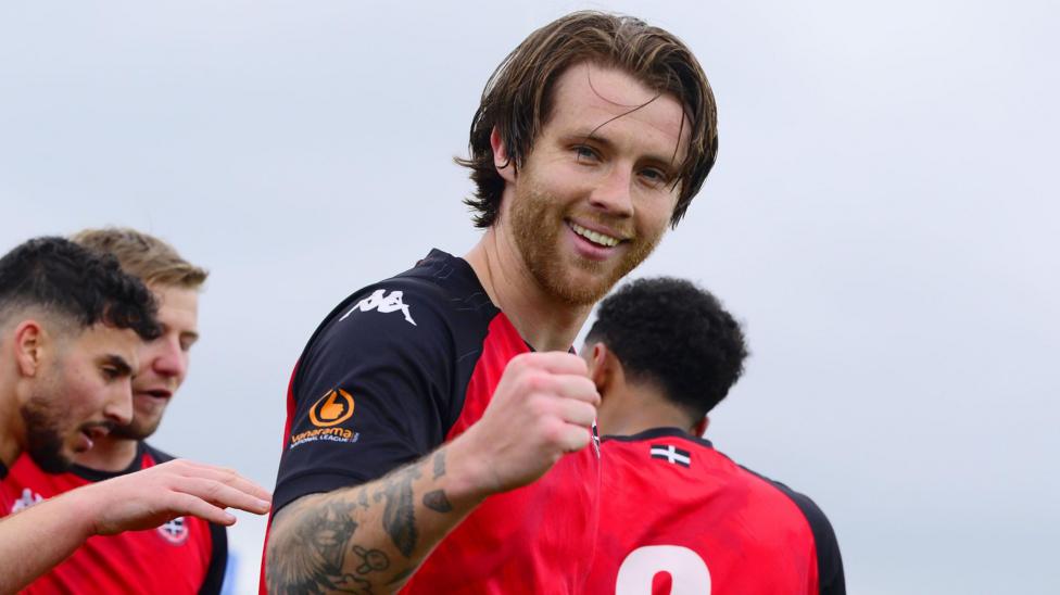 Tyler Harvey: Truro City star striker signs new contract - BBC Sport