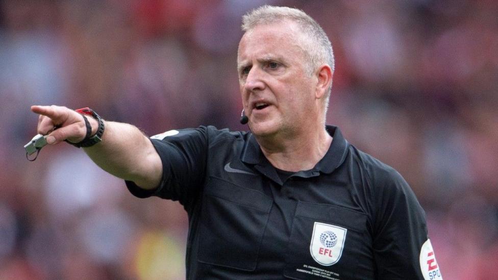 Ex-Premier League referee Jon Moss appointed SFA VAR manager - BBC Sport