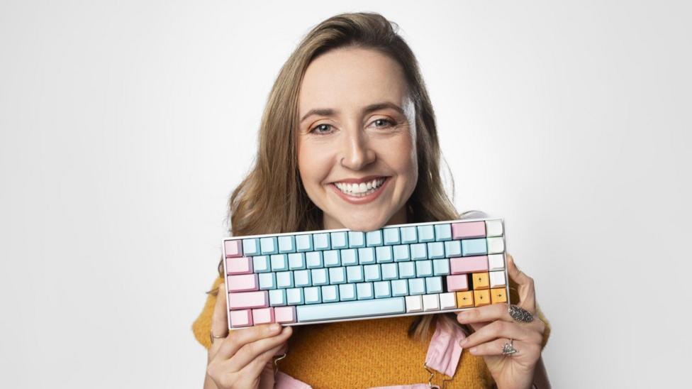 AI and stand up comedy - BBC News