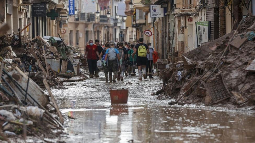 The extreme weather events of 2024 as world exceeds 1.5C warming - BBC ...