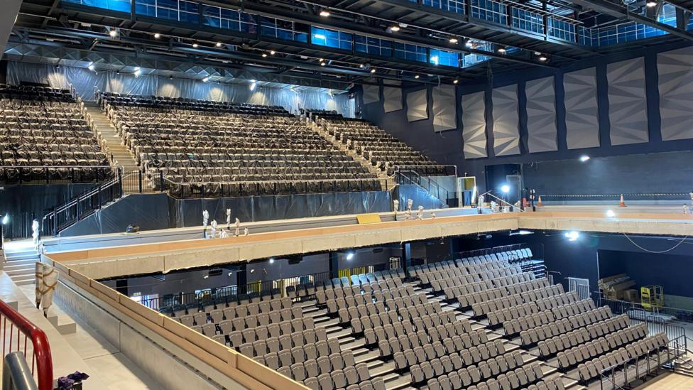 Becketwell Arena: Final seat put in place at new Derby venue - BBC News