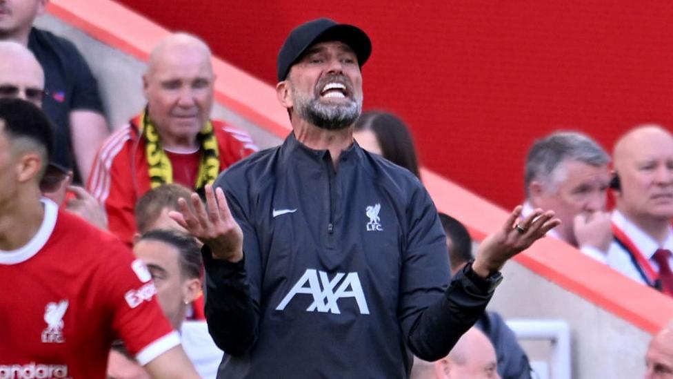 Jurgen Klopp: Liverpool boss says he would vote to scrap VAR - BBC Sport