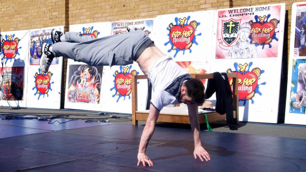 Birmingham teacher's passion for hip-hop culture in schools - BBC News