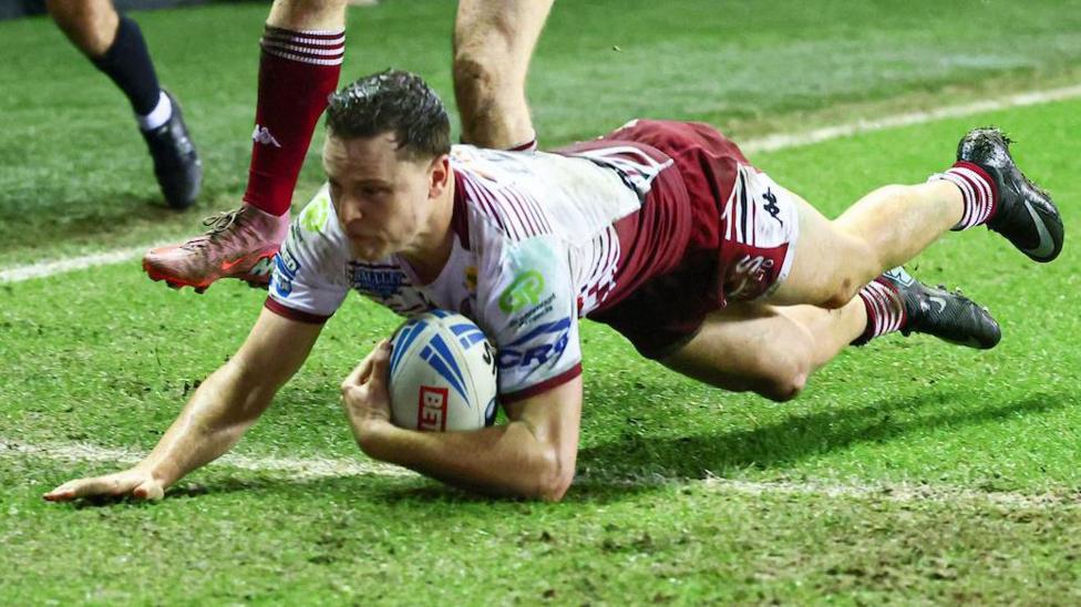 Super League: Wigan Warriors 34-6 Hull FC - BBC Sport