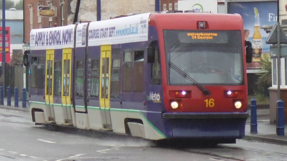 First phase of Birmingham tram extension on track - BBC News