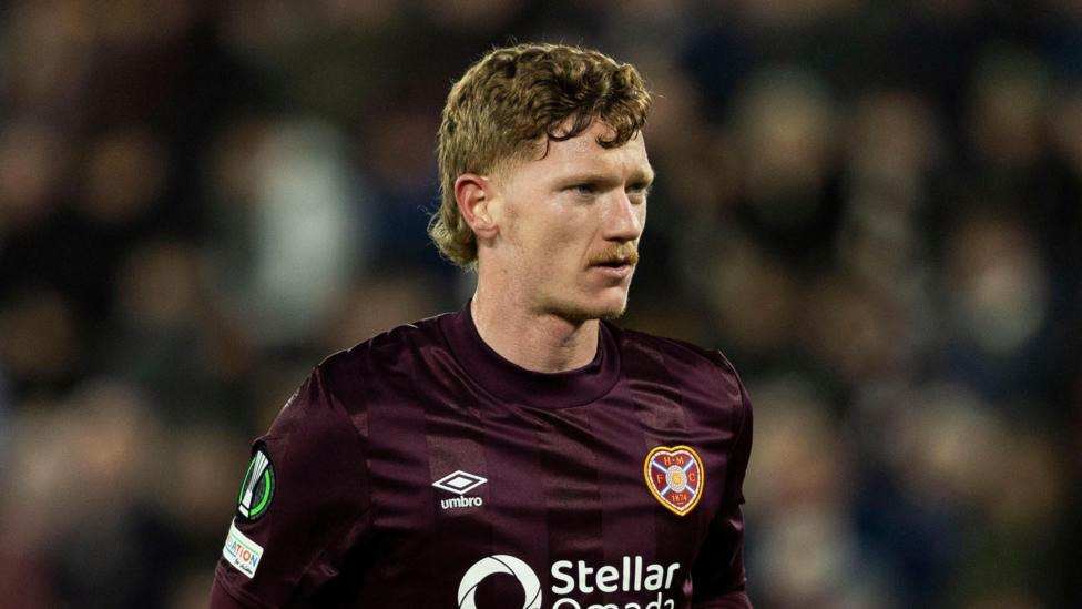Heart of Midlothian: Kye Rowles signs for DC United - BBC Sport