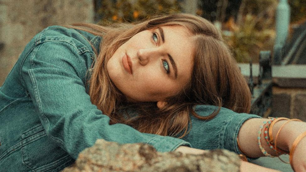 Pwy yw Seiniau Miwsig 2025? - BBC Cymru Fyw