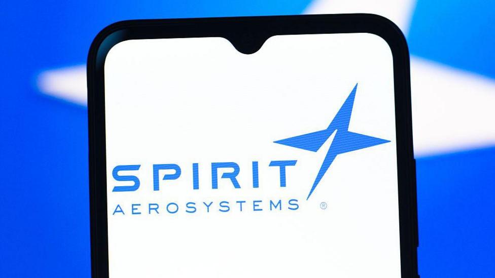 Boeing and Airbus confirm completion of Spirit deal in Belfast - BBC News