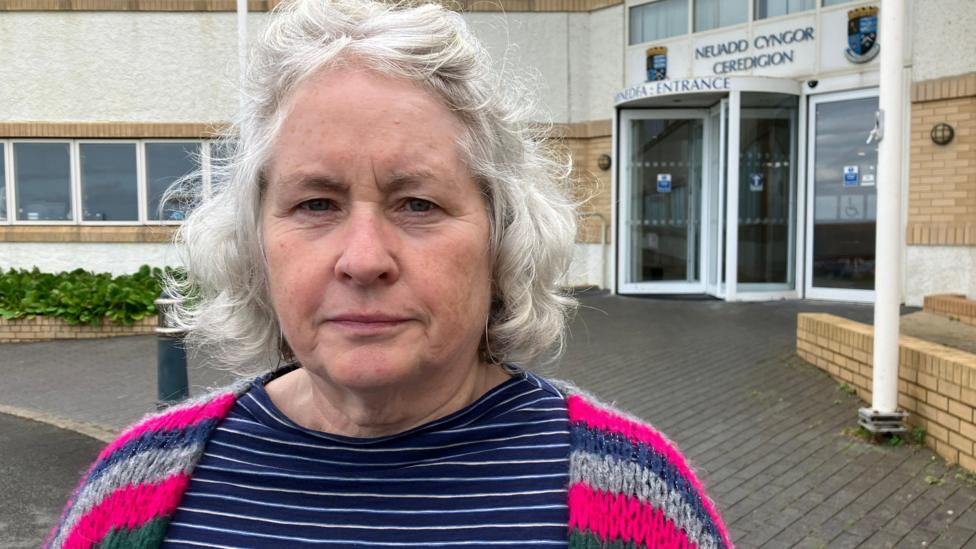 Aberaeron Library moving despite outcry at Ceredigion council plan ...