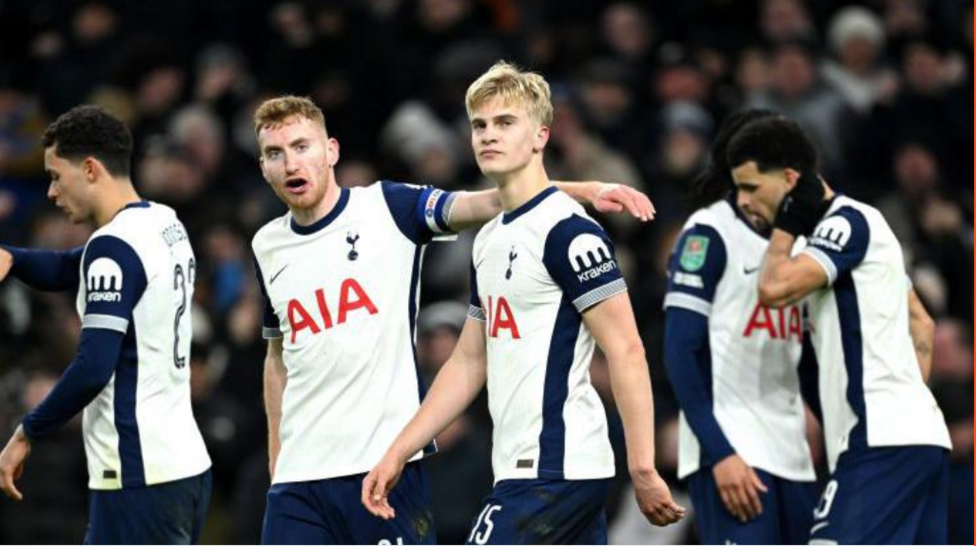 Stuart Attwell: Referee makes historic VAR announcement in Carabao Cup ...