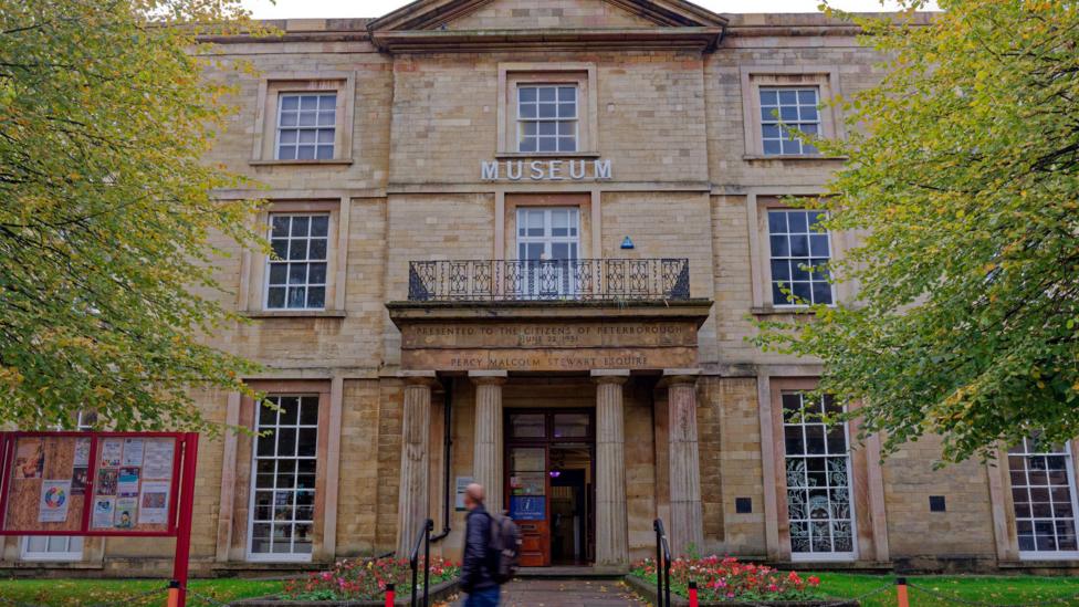 Peterborough Museum to remain open five days a week - BBC News