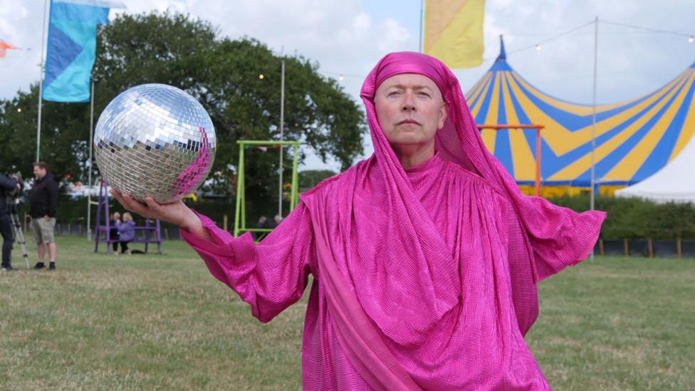 Holl luniau'r wythnos o'r Eisteddfod - BBC Cymru Fyw