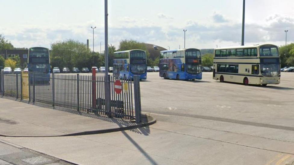 South Yorkshire bus depots redesigned ahead of public control - BBC News
