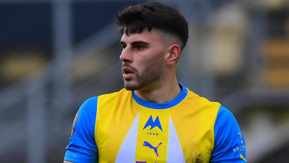 Callum Dolan: Torquay United sign former Fleetwood Town midfielder ...