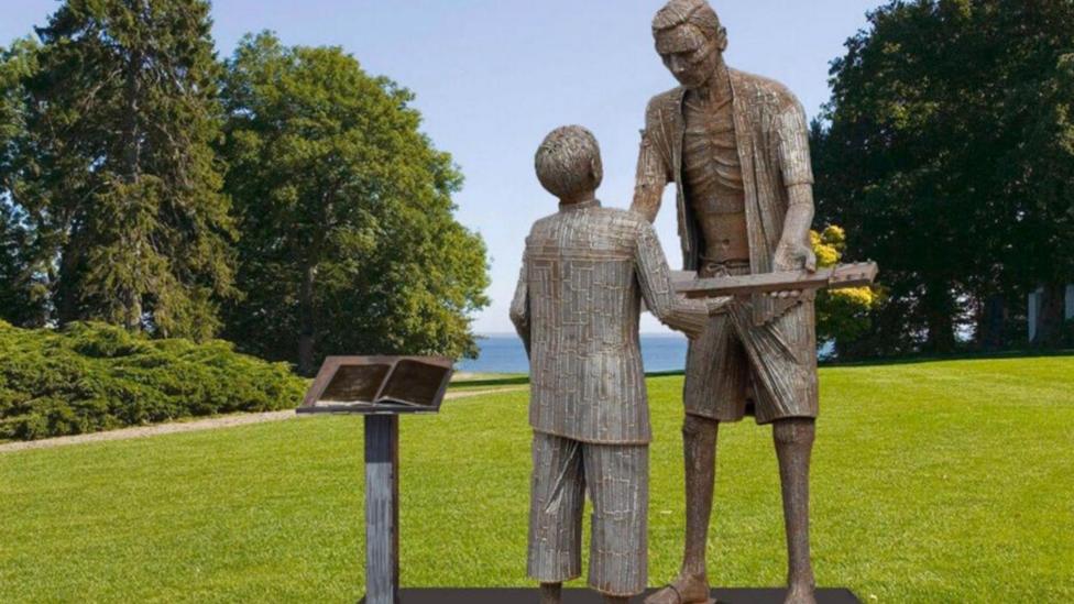 Campaign for statue of Chris Rea in Middlesbrough - BBC News