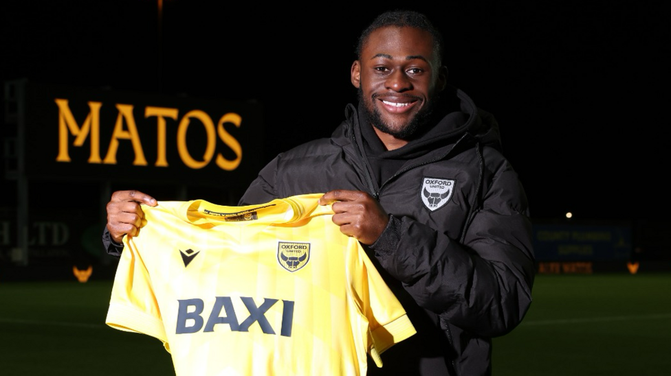 Alex Matos: Chelsea loan England youth prospect to Oxford United - BBC ...