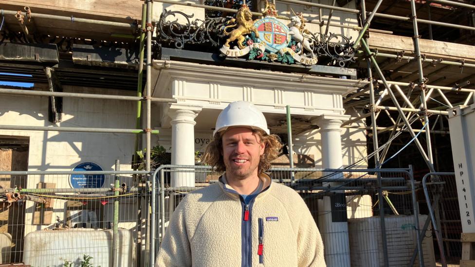 Work begins on Royal Clarence redevelopment project in Exeter - BBC News