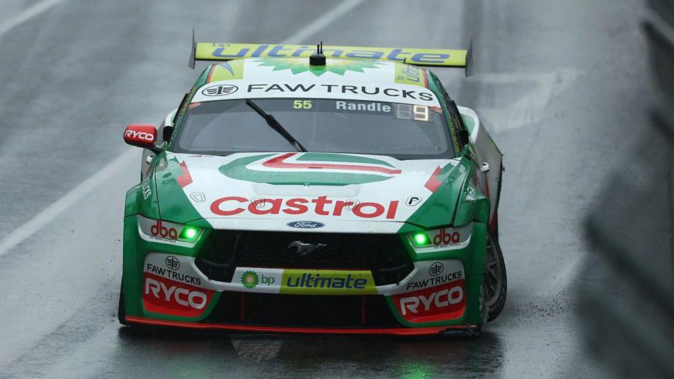 BP sells stake in motor oil arm Castrol in $6bn deal - BBC News