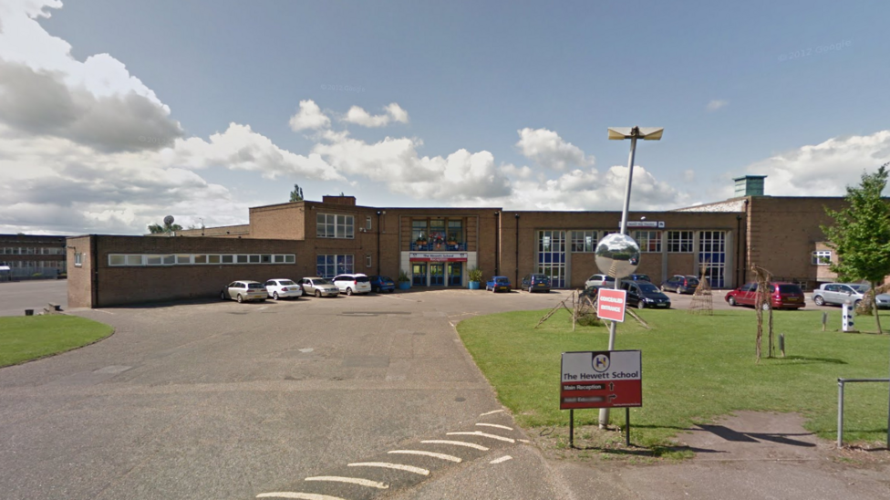 Norwich secondary school set for major rebuild programme - BBC News