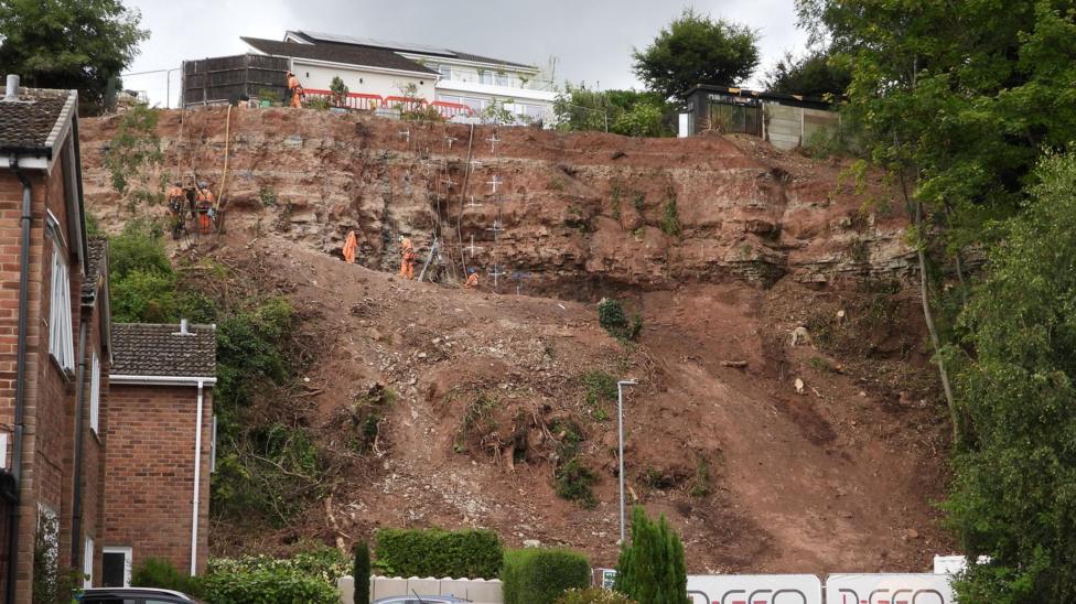 Chilwell: First phase of quarry repair work nearing completion - BBC News