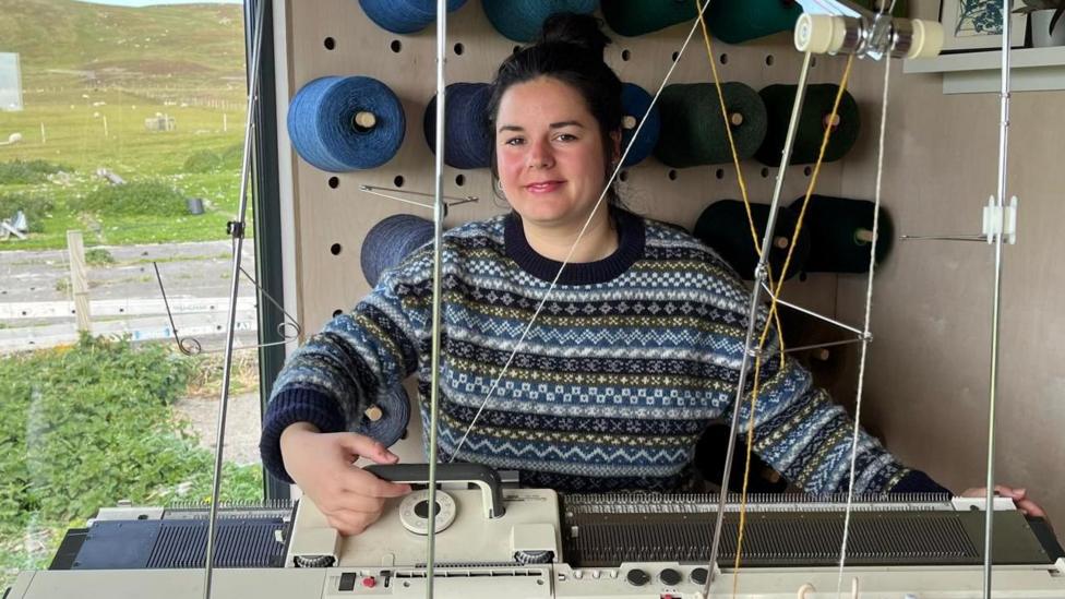 Fair Isle bird observatory reopens six years after fire - BBC News