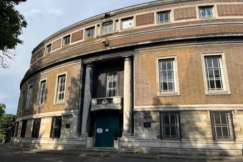 Eighty years after VE Day London's WW2 scars are everywhere - BBC News