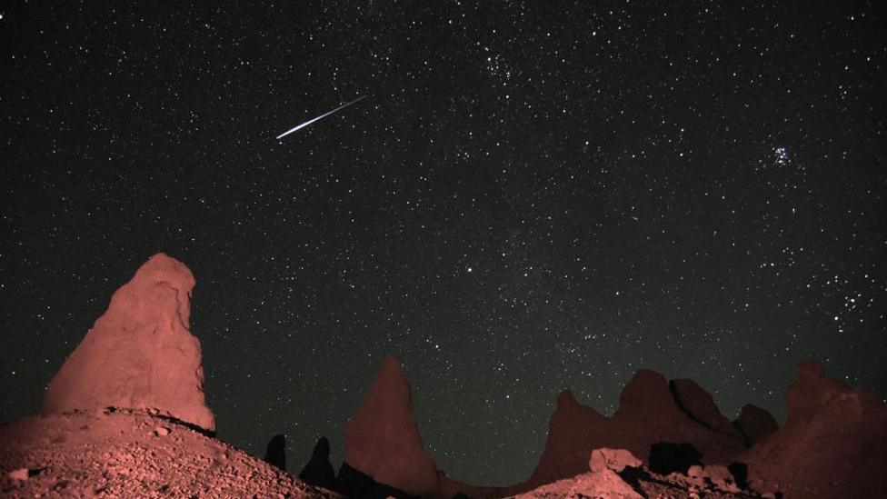 Artemis: ESA creates Lego-style 'space bricks' from meteorite - BBC ...