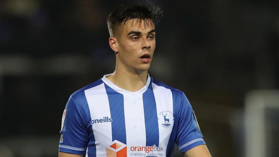 Isaac Fletcher: Barrow sign Spennymoor Town midfielder - BBC Sport