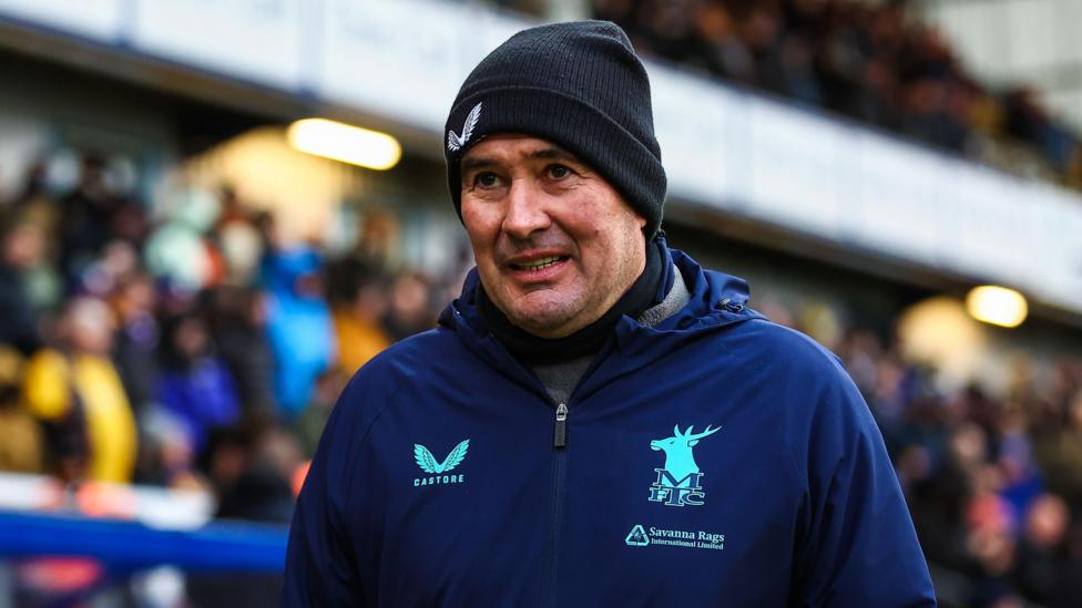 Nigel Clough: Mansfield Town boss vows side will 'play' their way out ...