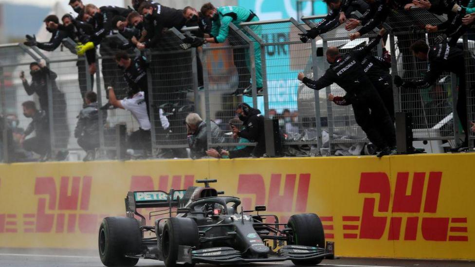 Lewis Hamilton leaving Mercedes: 'A bittersweet ending, but the ...