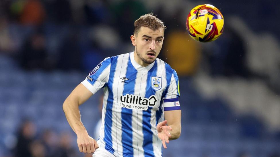 Michal Helik: Oxford United sign Huddersfield Town defender - BBC Sport