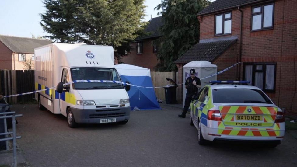 Boy, 16, charged with murder after fatal stabbing in Leicester - BBC News