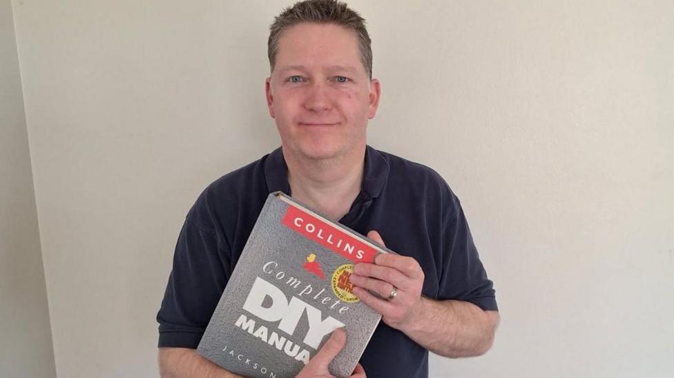 DIY: Are Britons losing their ability to do it themselves? - BBC News