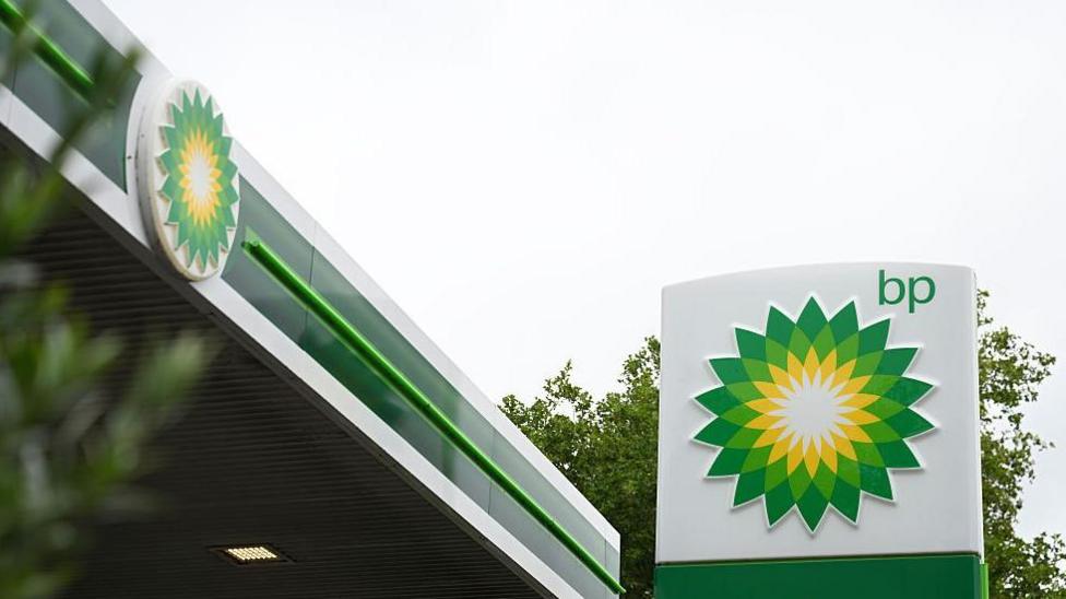 BP steps up cost cutting as profits slide - BBC News