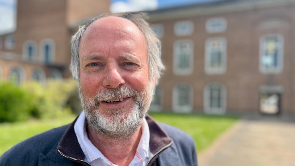 Application submitted to build 450 homes in North Devon - BBC News