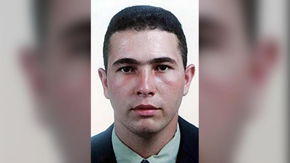 Jean Charles de Menezes: Officer speaks out over 2005 shooting - BBC News