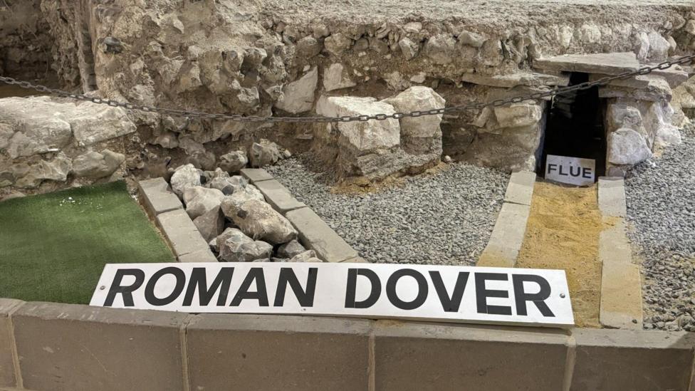 Dover: Roman Painted House reopens after major refurbishment - BBC News