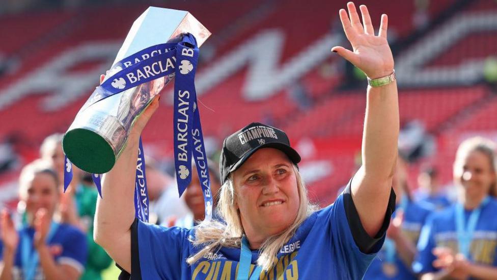 WSL: Chelsea win the title - BBC Newsround