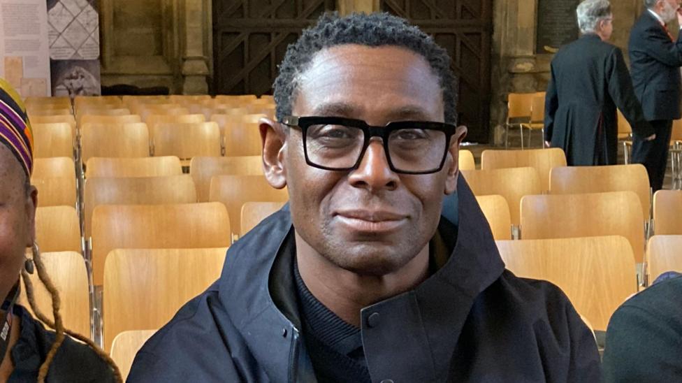 Dr Paul Stephenson: Hundreds remember civil rights campaigner - BBC News