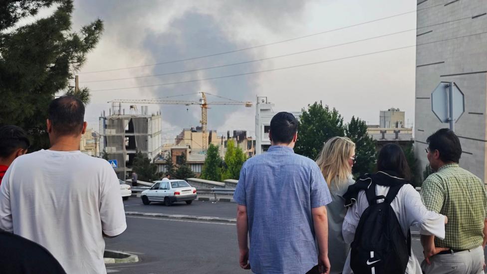 Israel's smaller, sophisticated military opposes larger Iran - BBC News