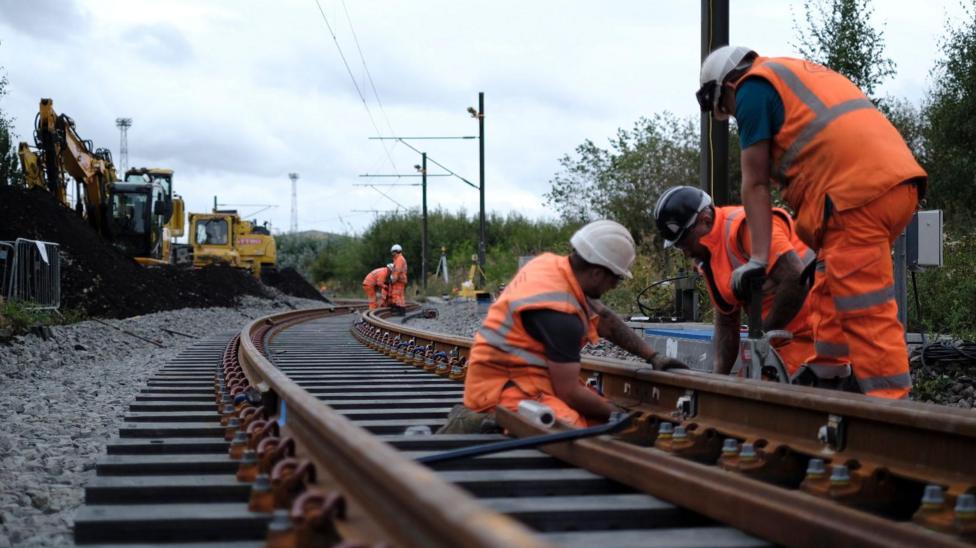 Sheffield track upgrade work to cause rail disruption across network ...